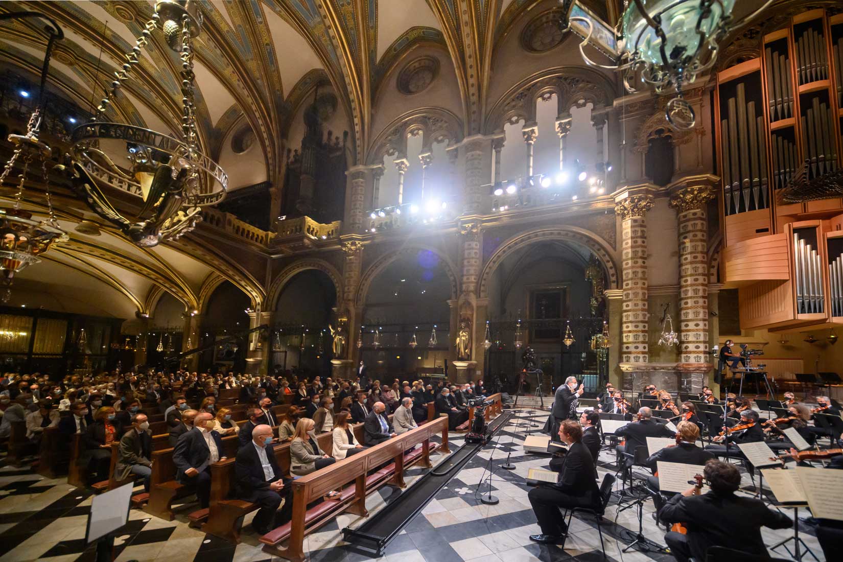 La Orquesta y el Coro del Liceu resucitan el alma de Mahler en ...